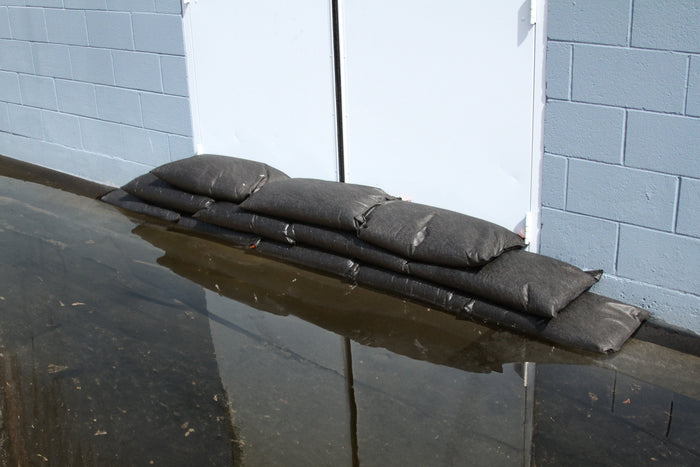 Stop Floods Fast Quick Dam Flood Bags & Flood Barriers – Quick Dams