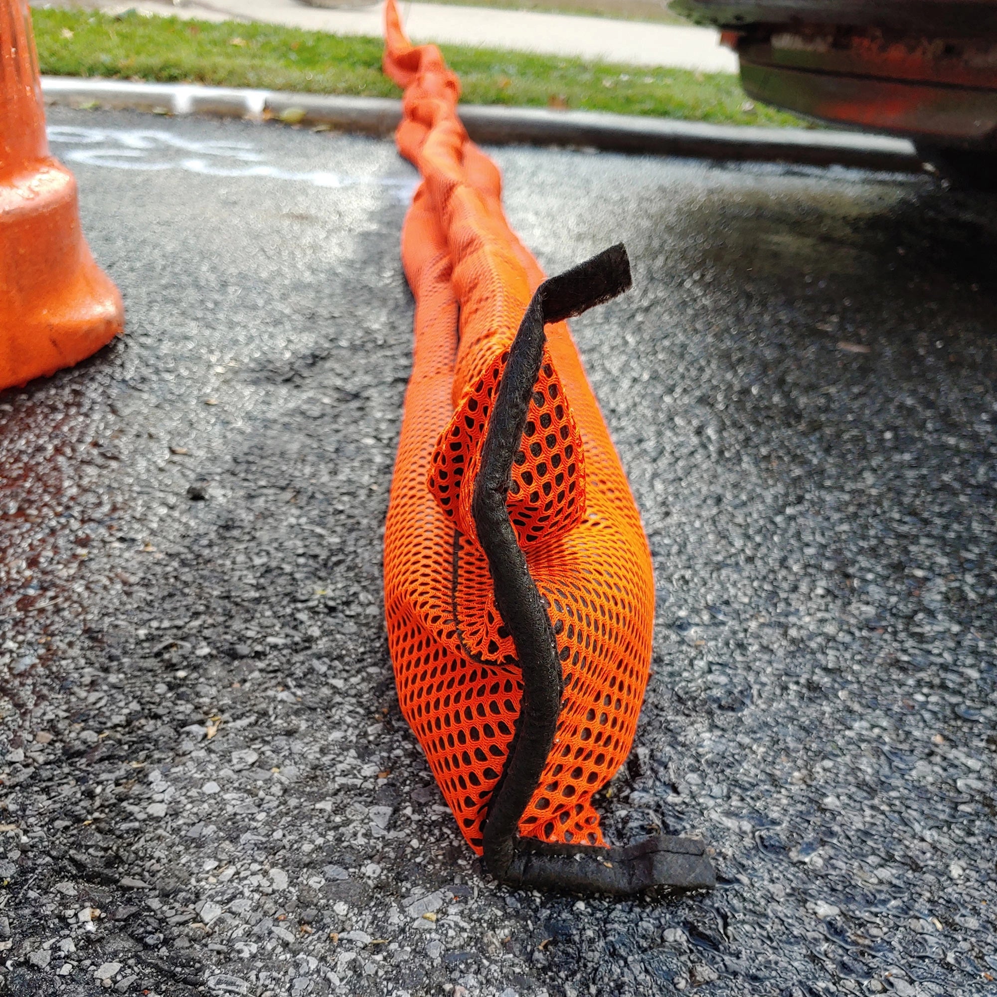 Hi-Vis Barriers - Efficient Water Control Solutions – Quick Dams